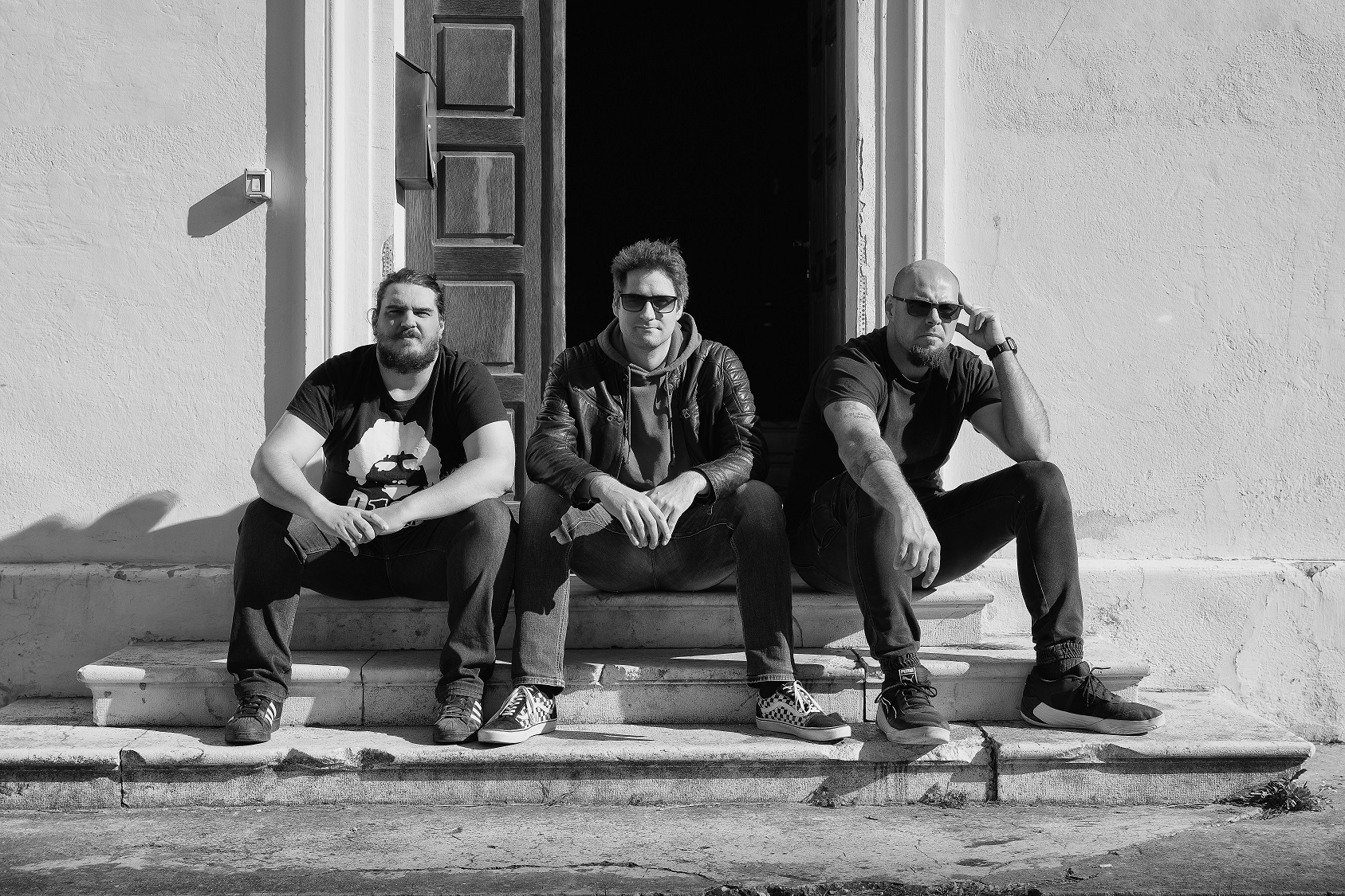 Singlom "Svinje" makarski punkeri Pardon najavljuju prednarudžbe svog ...